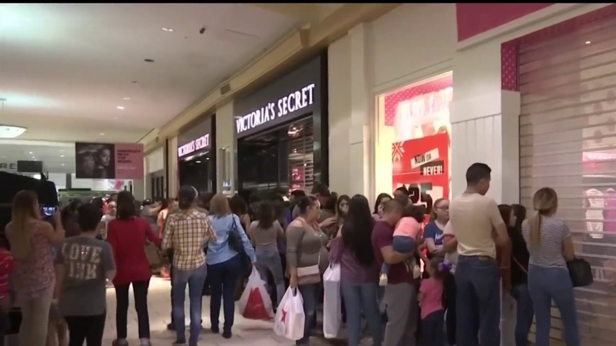 La Plaza Mall y Mercedes Outlets abrirá sus puertas el 1 de mayo ...