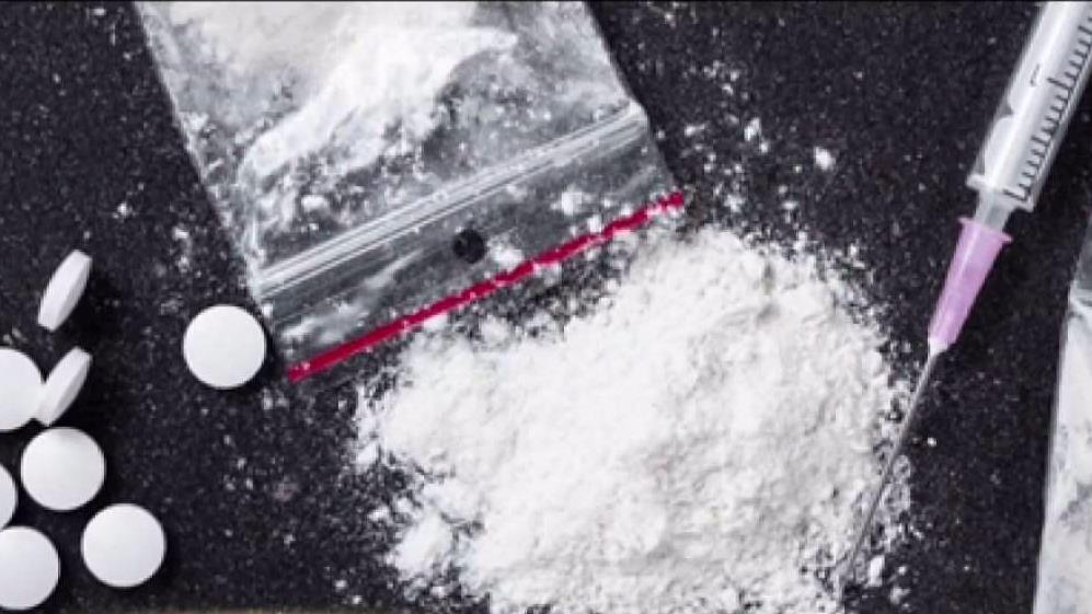 Narcotráfico: allanan laboratorio de fentanilo en Sinaloa – Telemundo ...