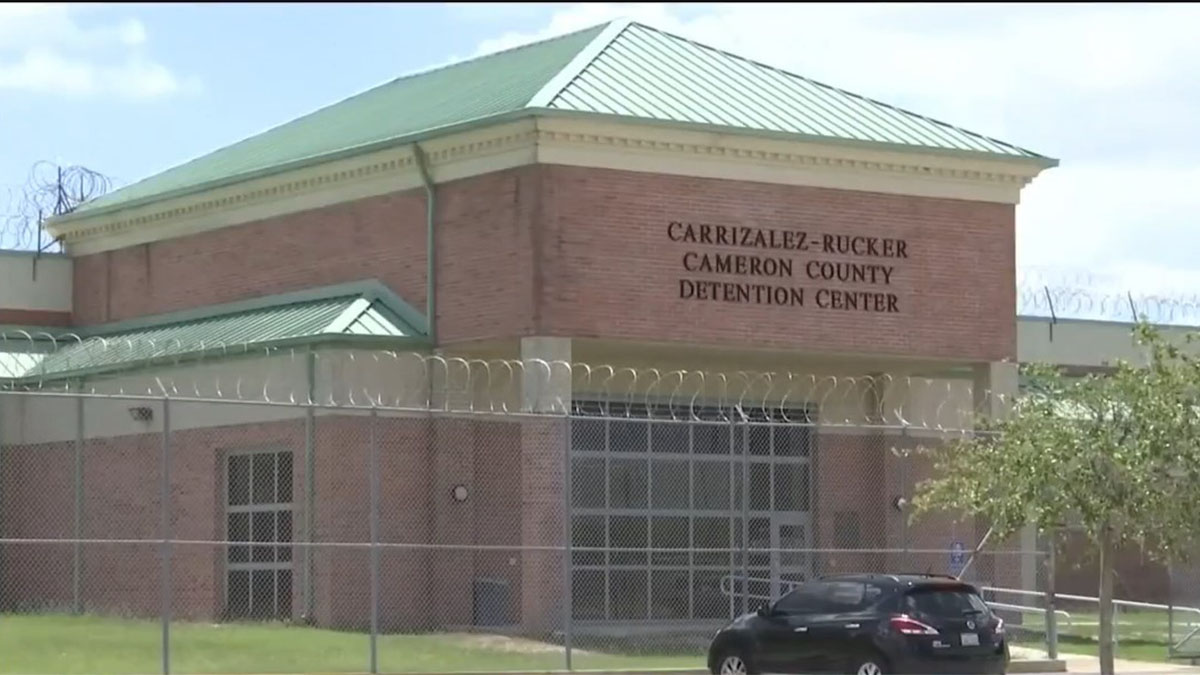 Hallan a reclusa inconsciente en Centro de Detención del Condado ...