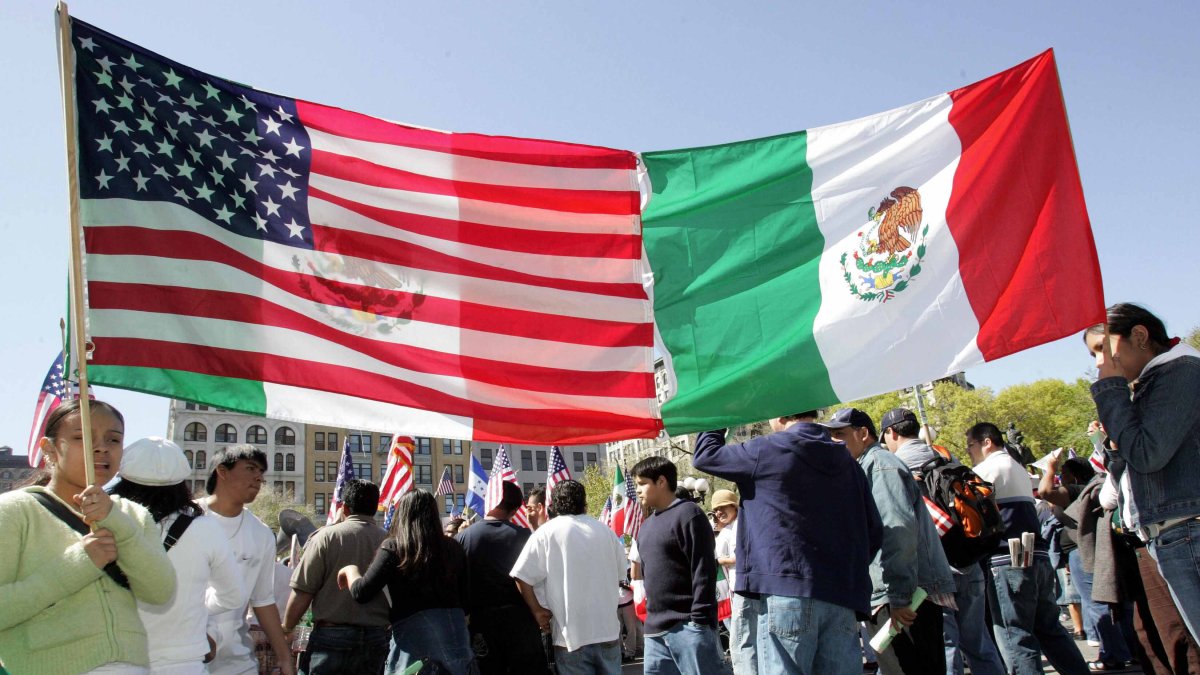 ¿Qué significa ser chicano y cómo se caracterizan? – Telemundo McAllen (40)