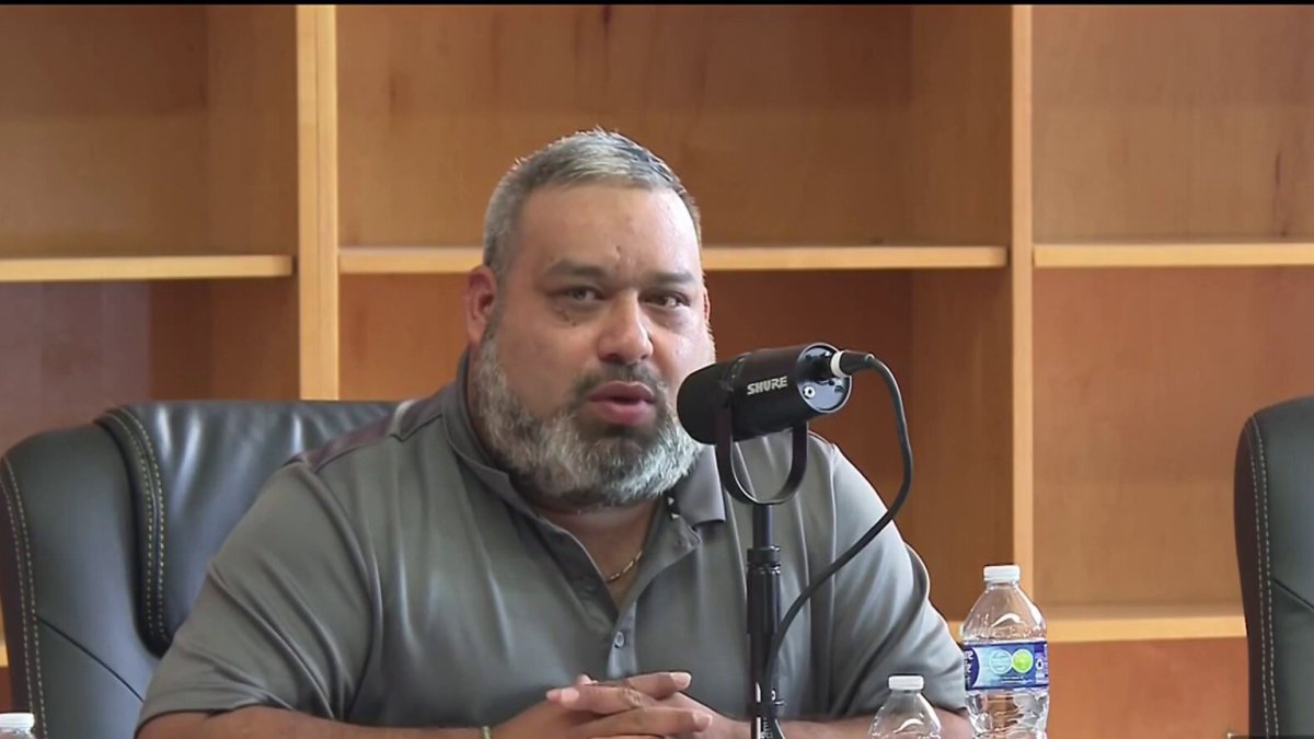 Presidente de Junta de Progreso ISD pide disculpas – Telemundo McAllen (40)