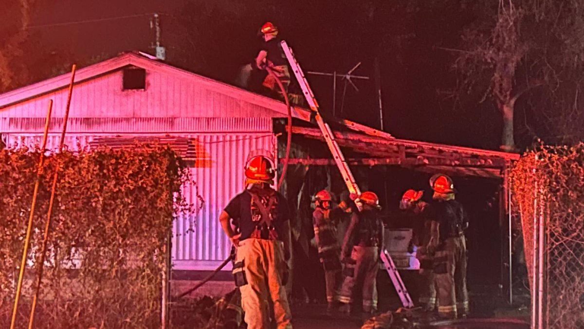 Incendio en vivienda de Alamo deja daños seveross – Telemundo McAllen (40)